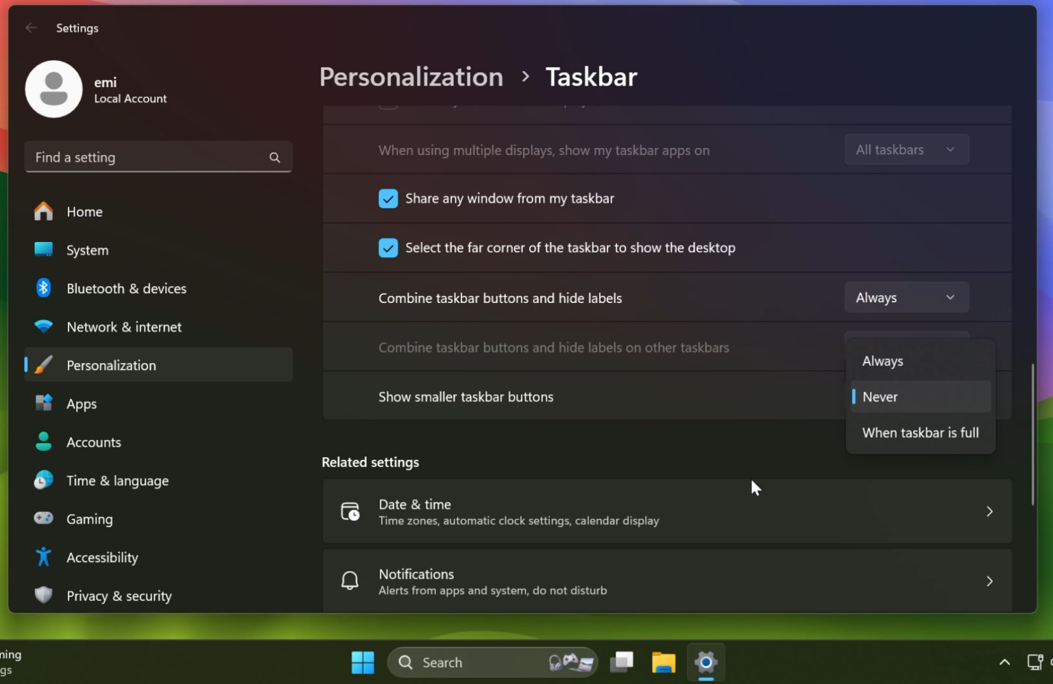 New Windows 11 Build 26200.5518 – New Start Menu, New Small Taskbar ...
