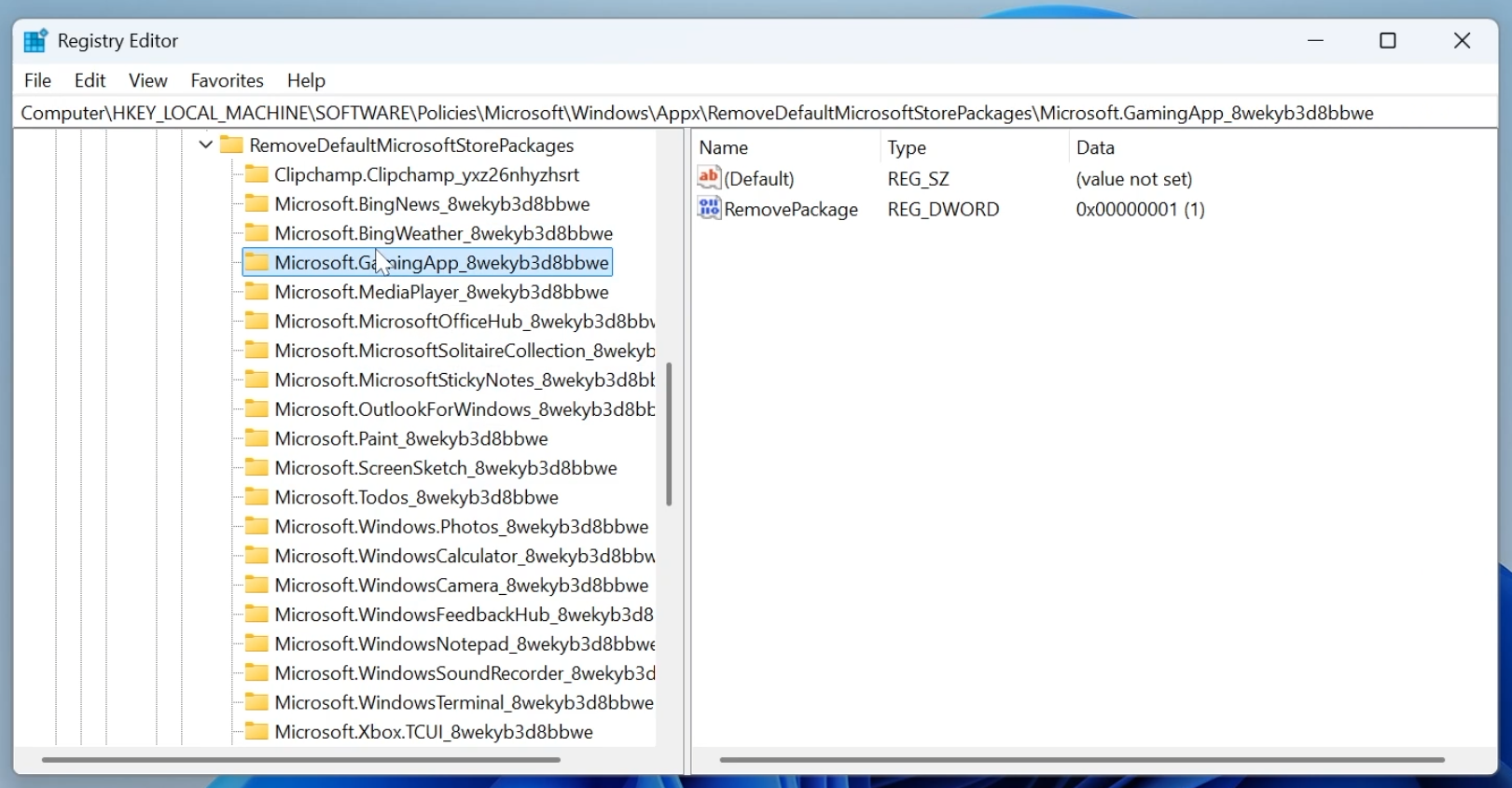 New Windows 11 25H2 Method to Remove Bloatware - Tech Based
